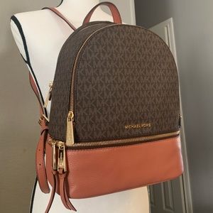 Michael Kors | Bags | New Mk Rhea Zip Medium Backpack | Poshmark